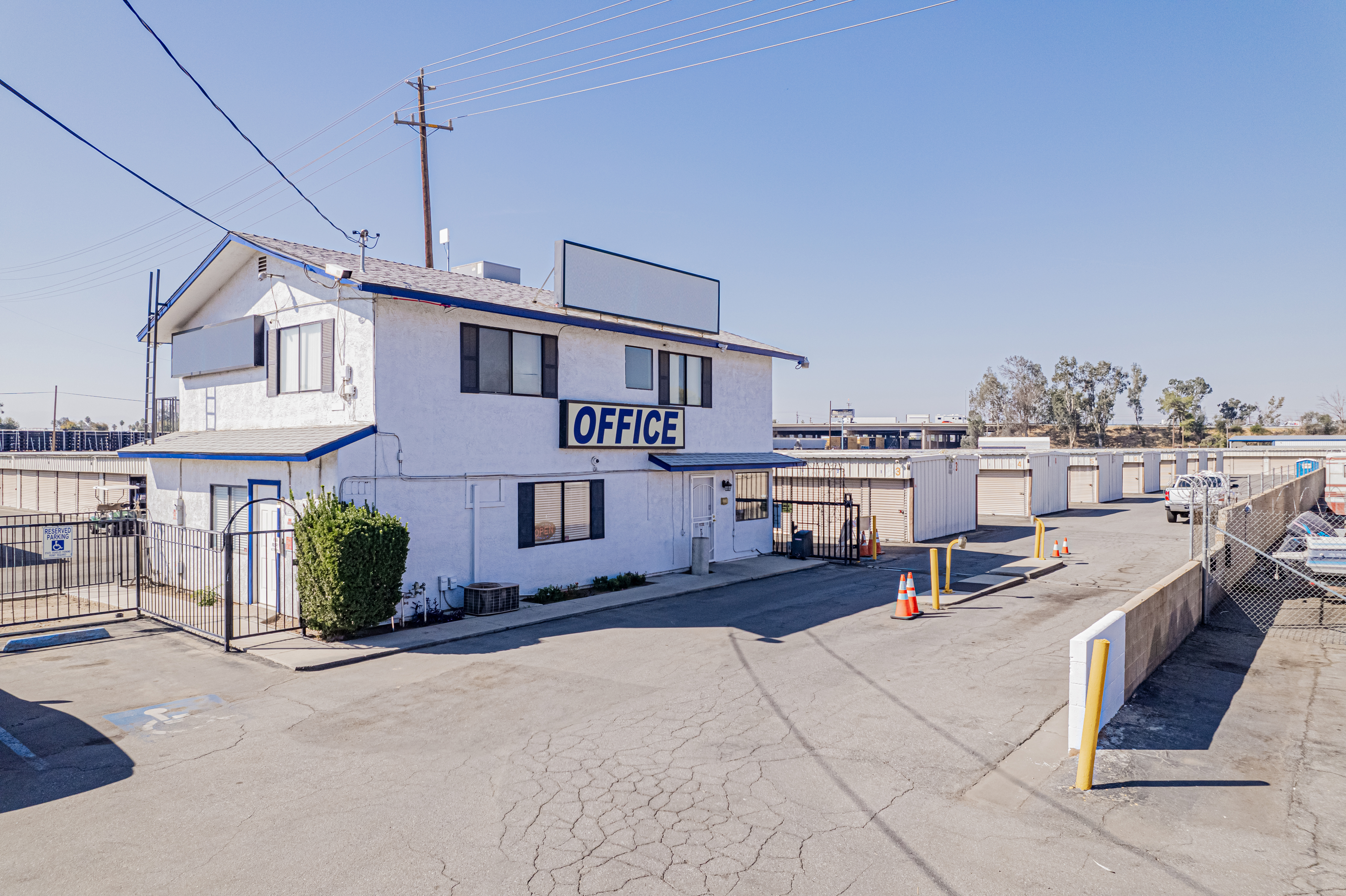 Storage Units in Bakersfield | US Storage Centers