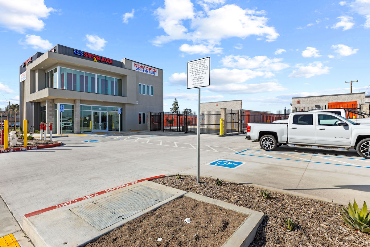 Self Storage Units in Galt, CA | US Storage Centers