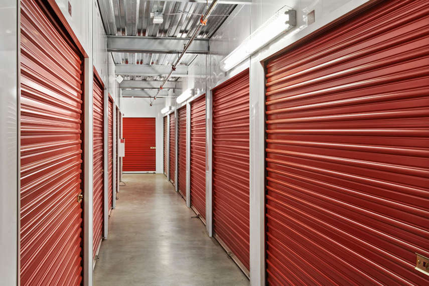 Secure Self Storage Units in Simi Valley, CA | US Storage Centers