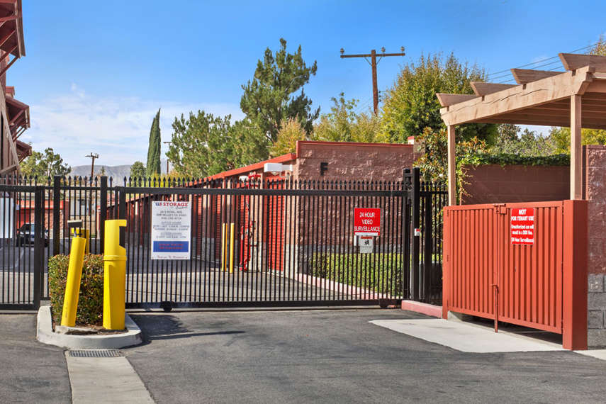 Secure Self Storage Units in Simi Valley, CA | US Storage Centers